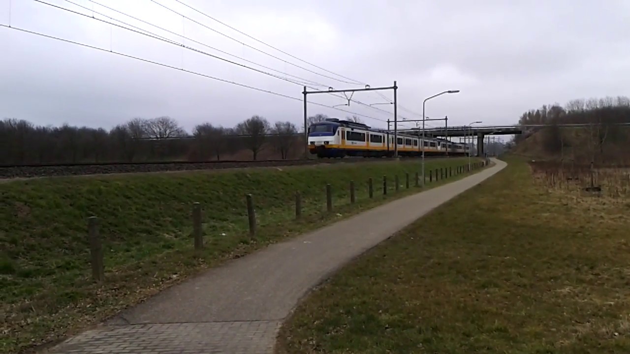 Ns sgm 2976-2943 te Wijchen - YouTube