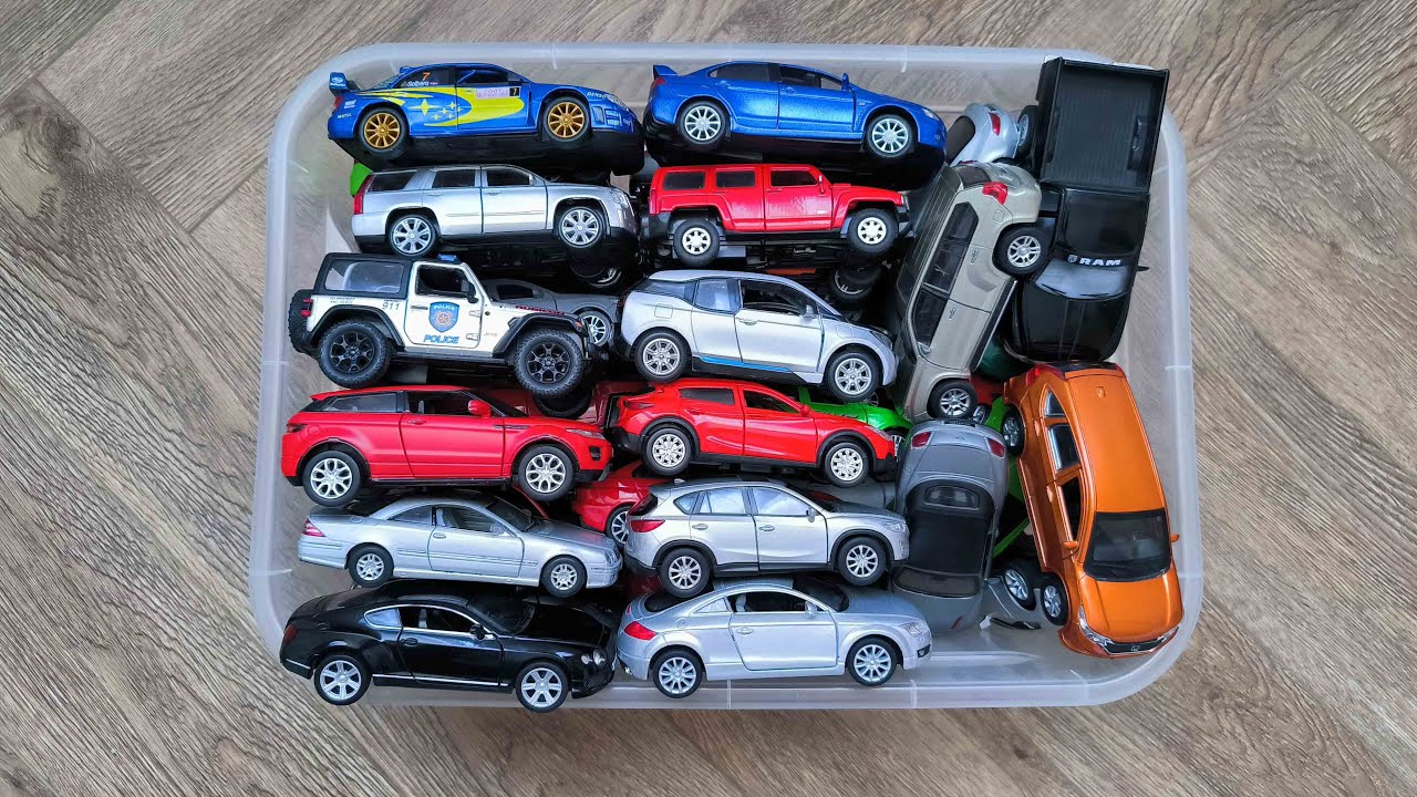 Huge Number of SUVs, Sedans Sports Cars and Other Vehicles from the Box ...