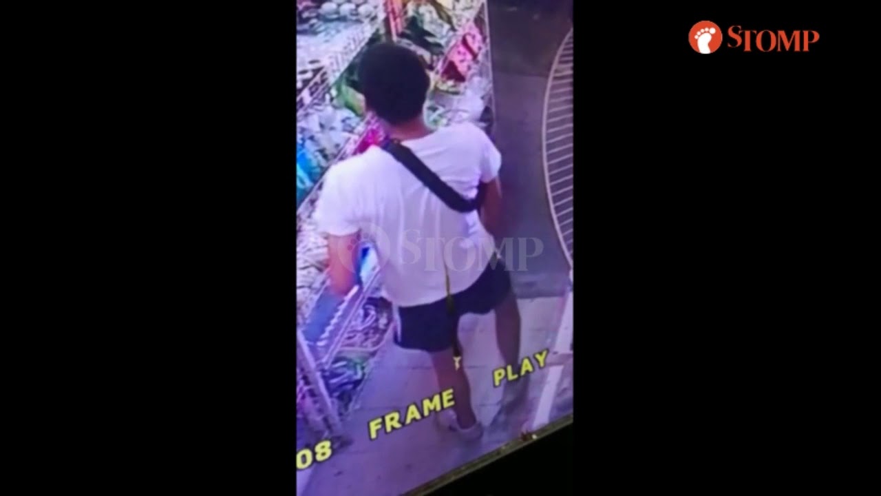 Guy pockets $4 bird cup from shop at Jalan Eunos - YouTube