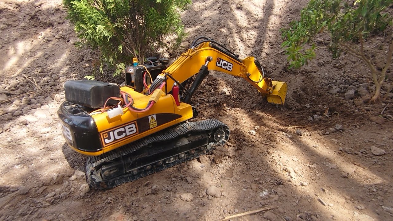JCB RC Excavator Scale 1/16 - YouTube