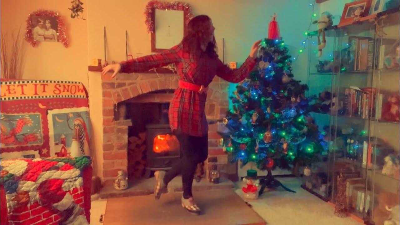 Let It Snow - Christmas Tap Dance - YouTube