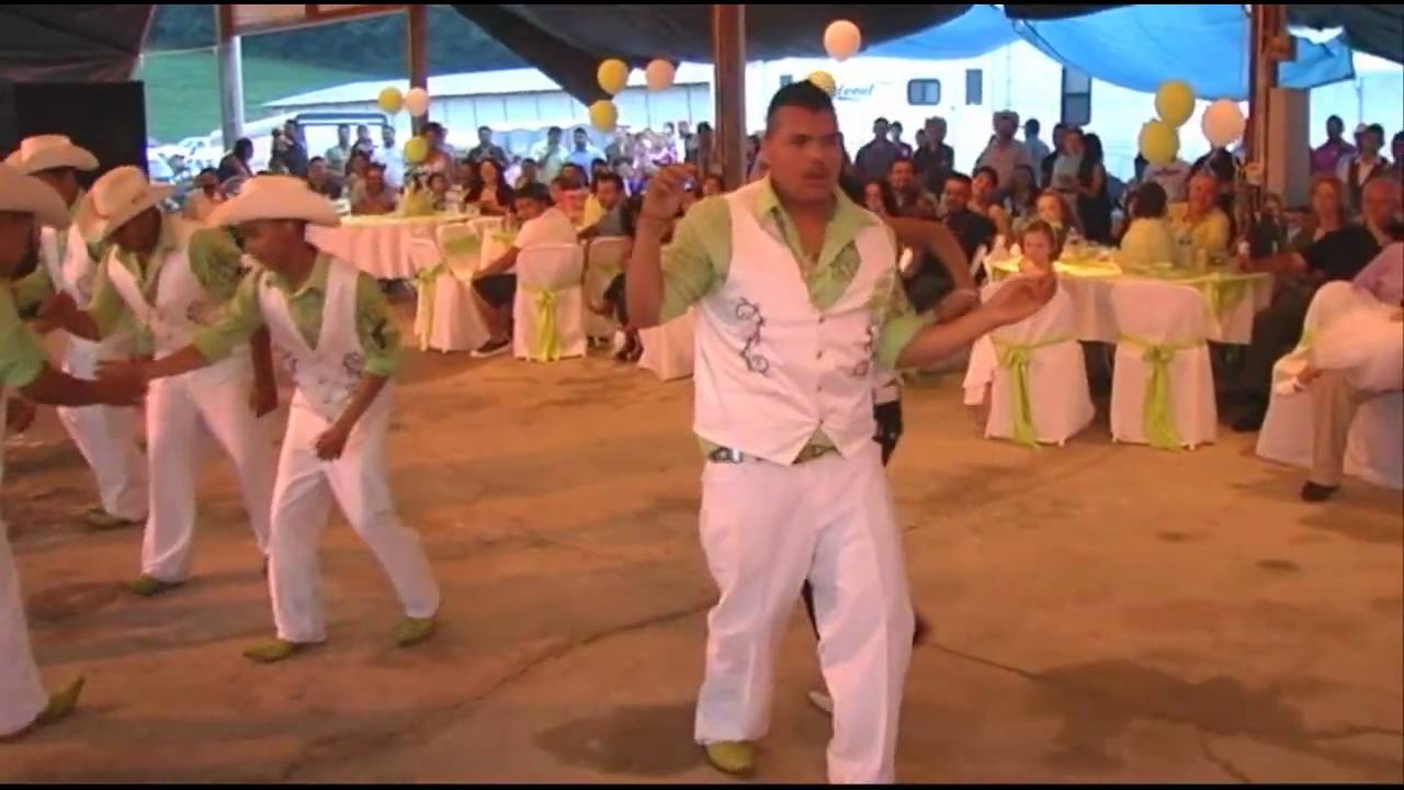Surprise Dance Duranguense - YouTube
