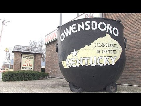 Tasting The Tri-State - Moonlite BBQ - YouTube