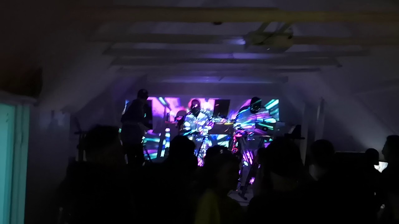 Druiprek live at Planetart Medialab grand reopening 16/05/2019 - YouTube