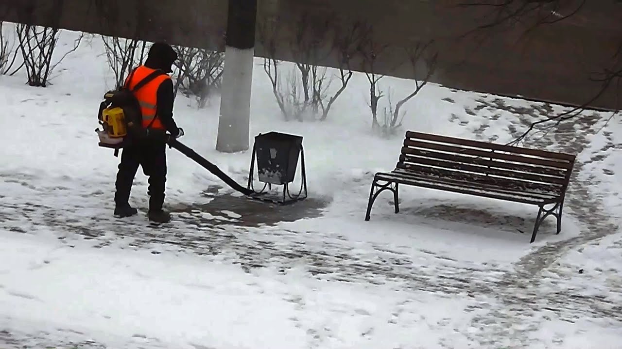 Panasonic HC V100 camcorder review | Hand-held snow blower - YouTube