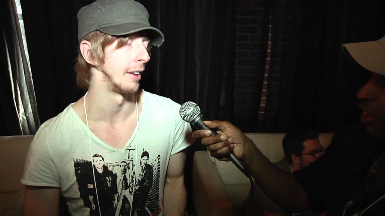 Deus Ex: Human Revolution interview with Kyle Stallock @ Microsoft "X11 ...