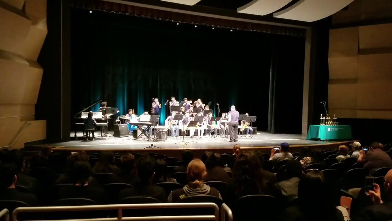 Scobee MS Jazz Band 2018 - "Ain't Misbehavin" at The Palo Alto Jazz ...