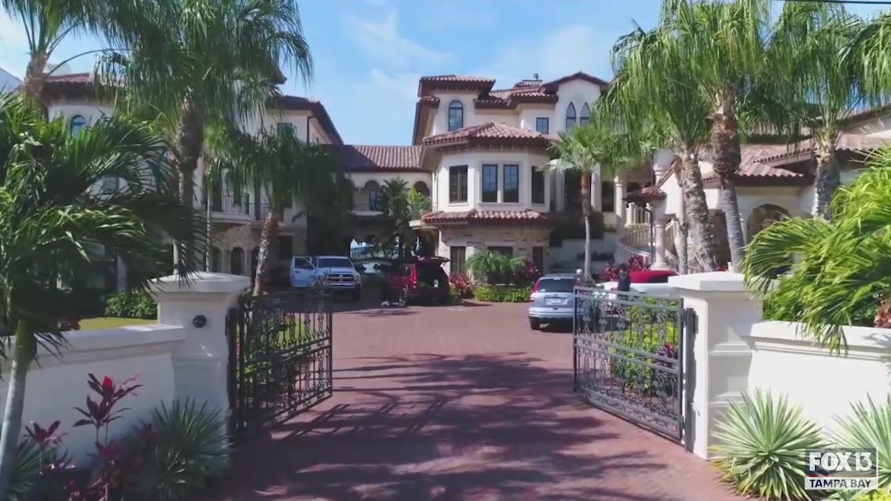 ‘Selling Tampa’: Ryan Howard’s former Bellair Shore mansion steals the show - YouTube