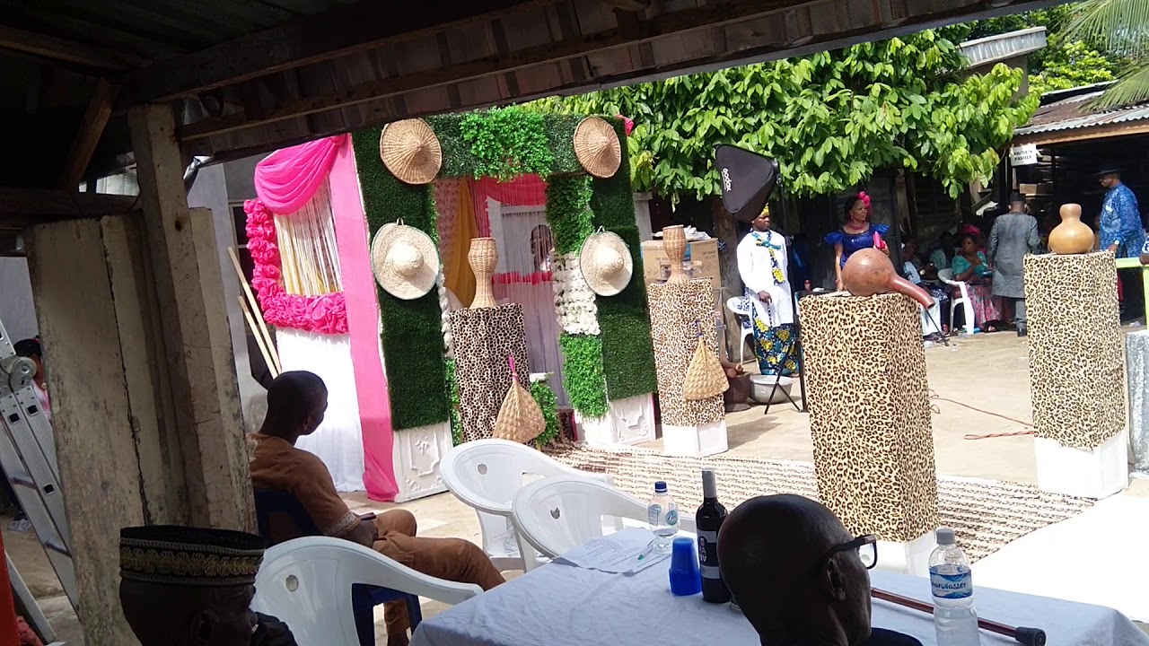 efik traditional dance - YouTube