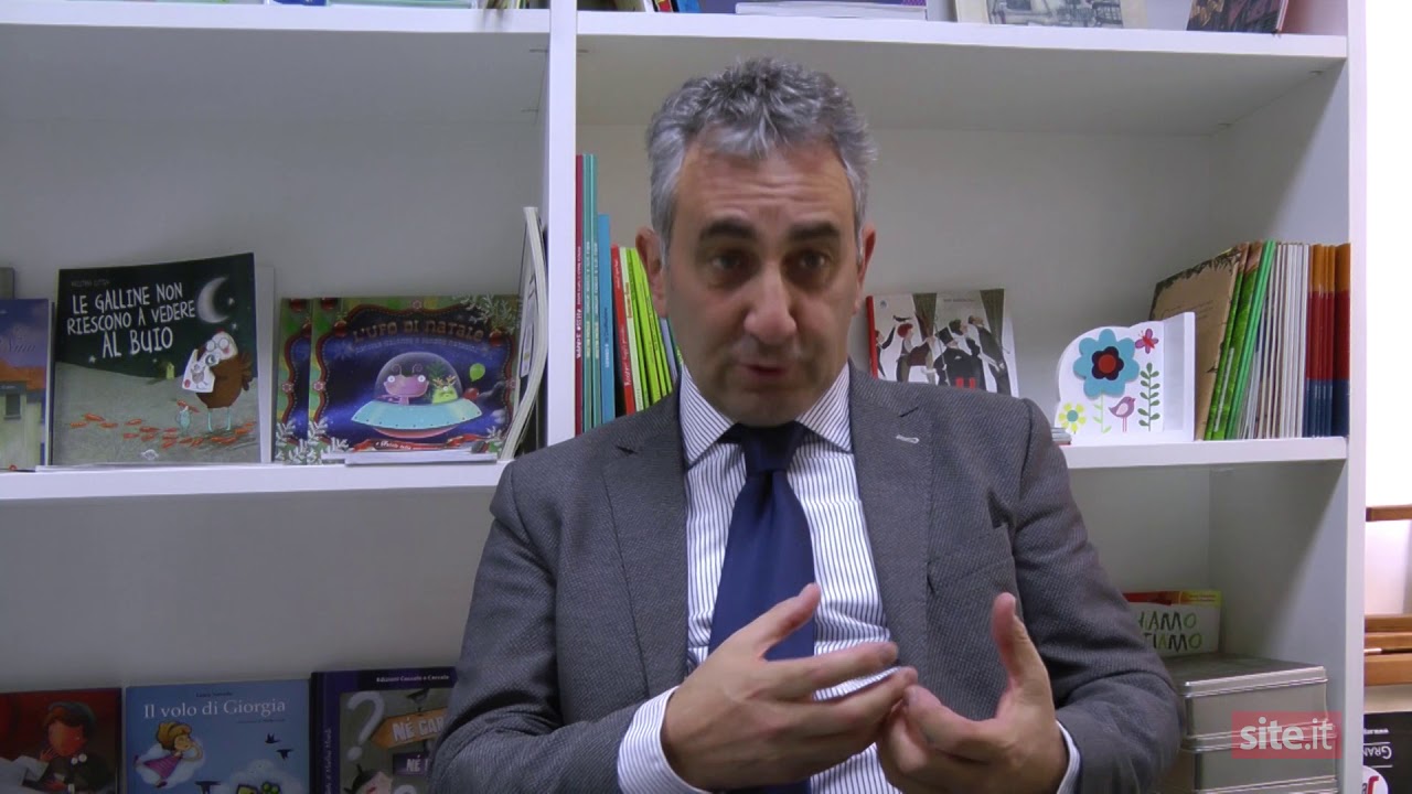 Intervista ad Antonello Tangredi 3/4 - YouTube