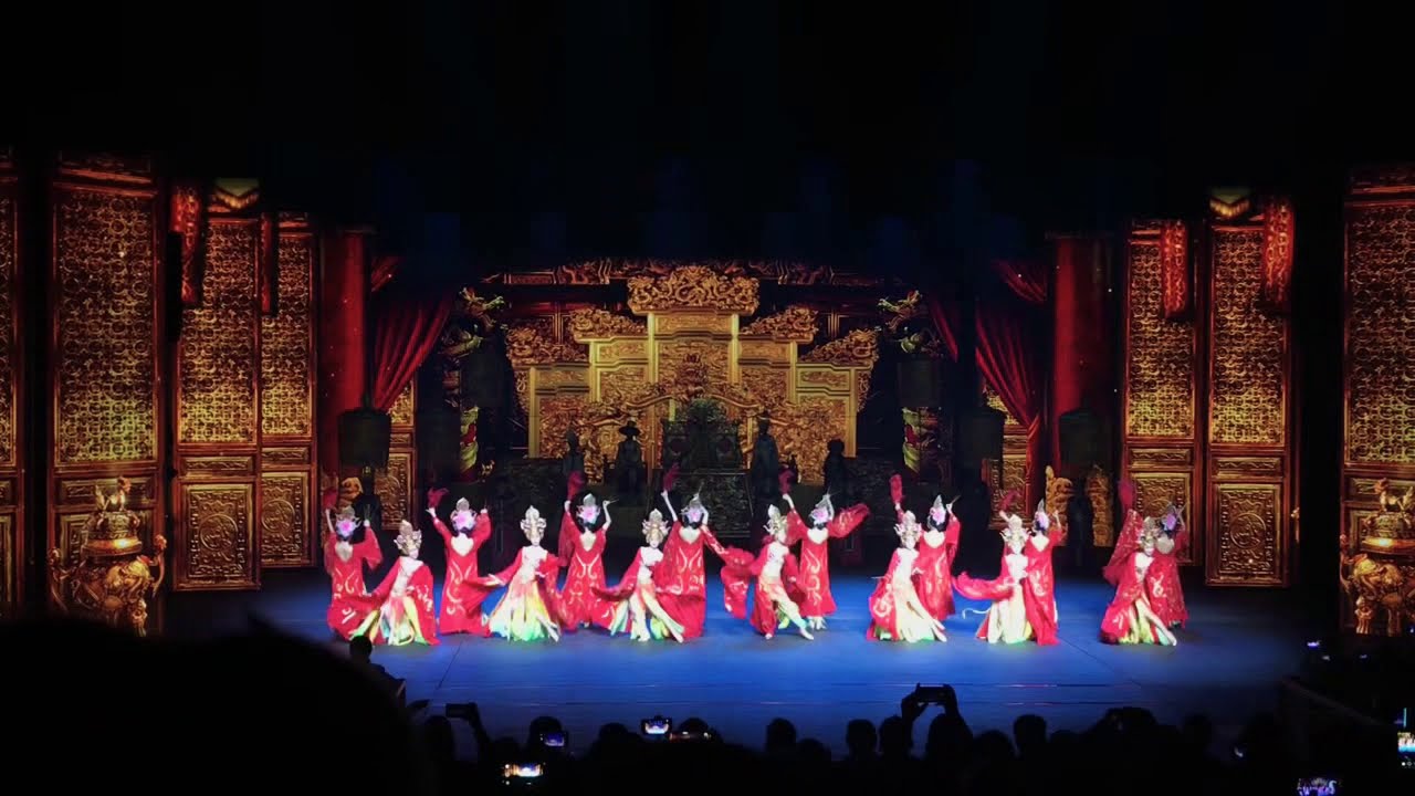Songcheng show - YouTube