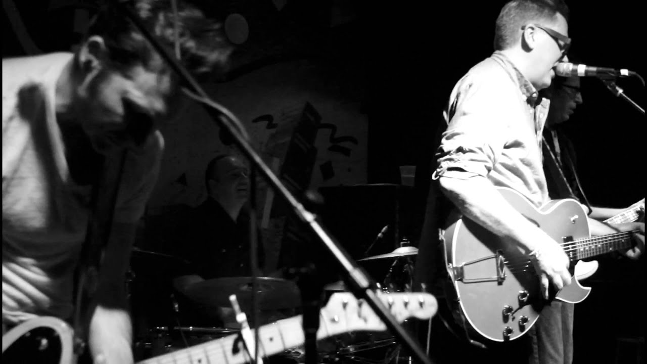 Dear Leader - Radar (Live) - YouTube