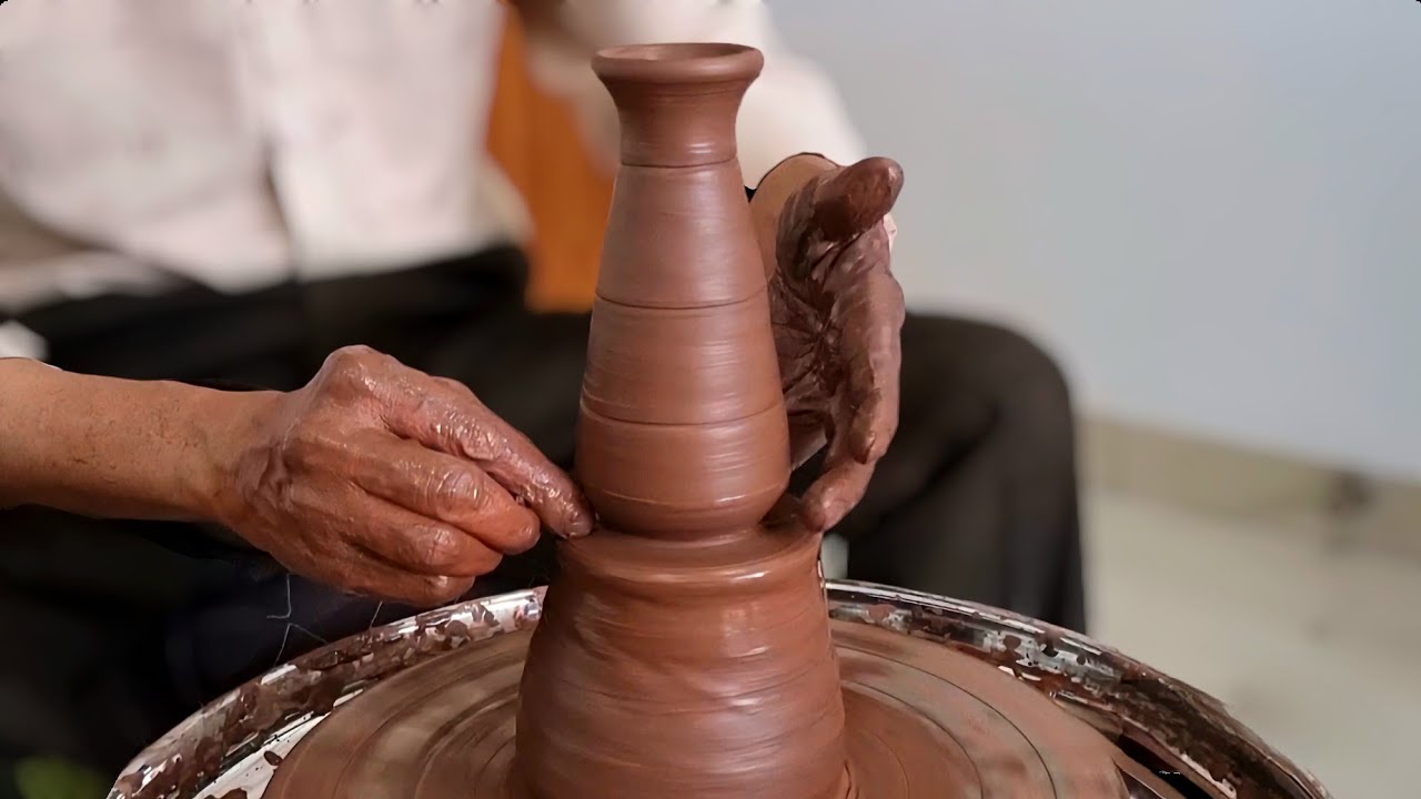 Throwing Pot on Pottery Wheel | Process of making Small Pot on Wheel # ...