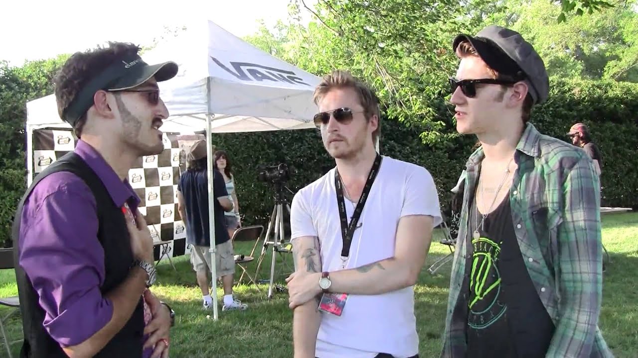 Warped 2010 Rocket to the Moon - YouTube