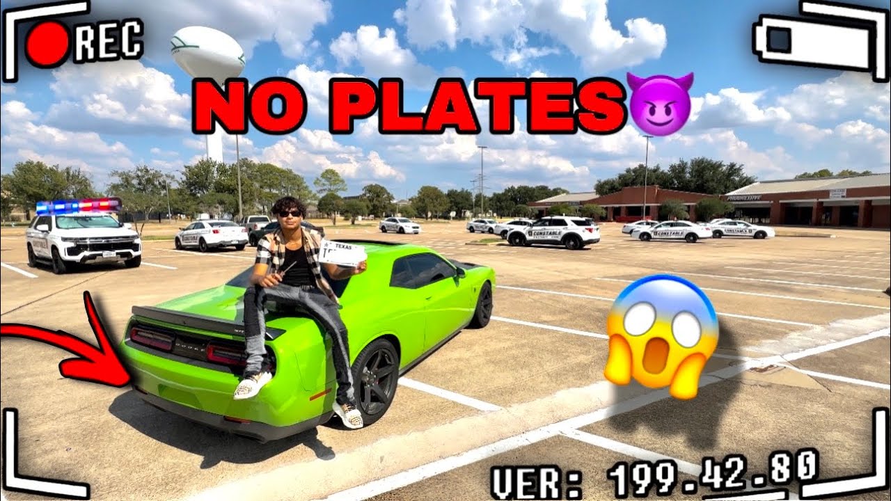 Driving My Hellcat With NO License Plates In Traffic🚔 - YouTube
