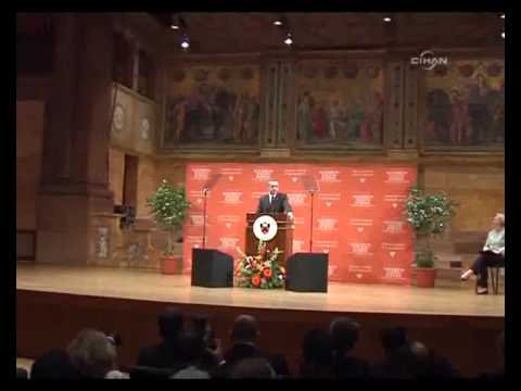 Erdogan Dinleyicileri böyle güldürdü - Avrupa Birligi