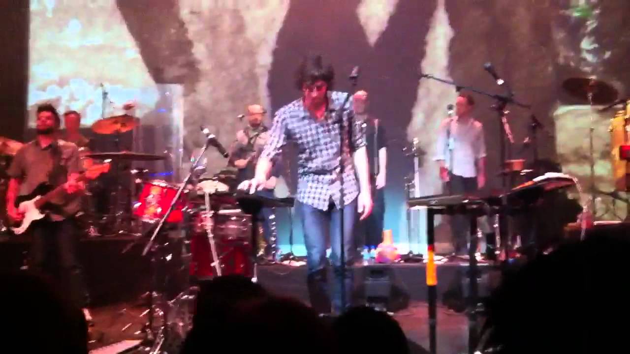 Gotye - Somebody I Used to Know feat. The Audience (live @ Forum ...