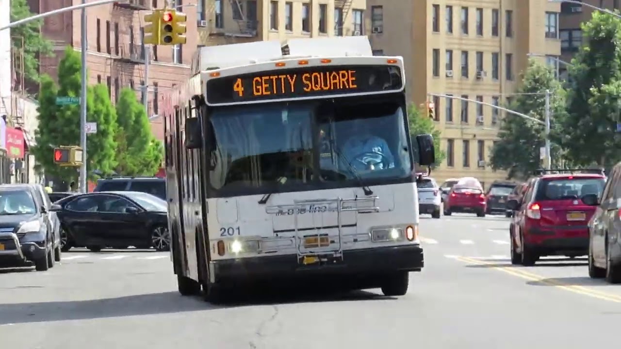 Bee Line Bus: 2006 Orion VII Hybrid Electric 07.501 Gen plus #201 on ...