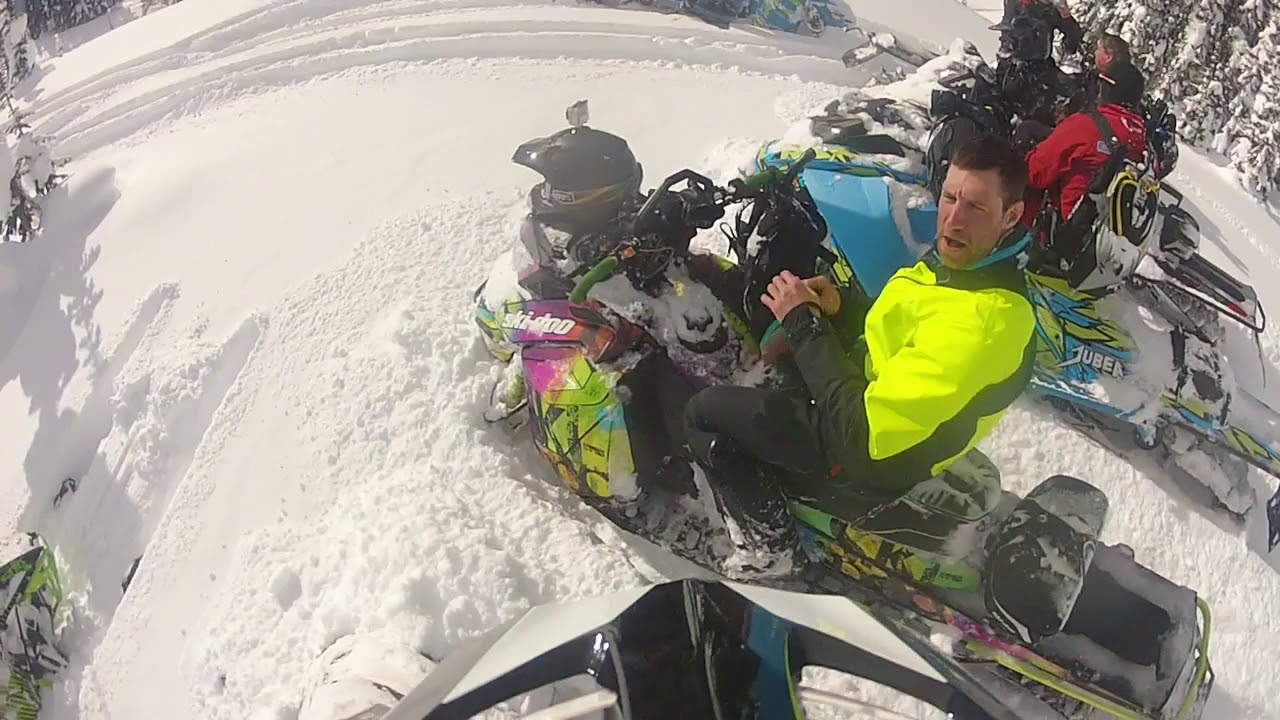 Revelstoke Snowmobiling February 2018 - YouTube