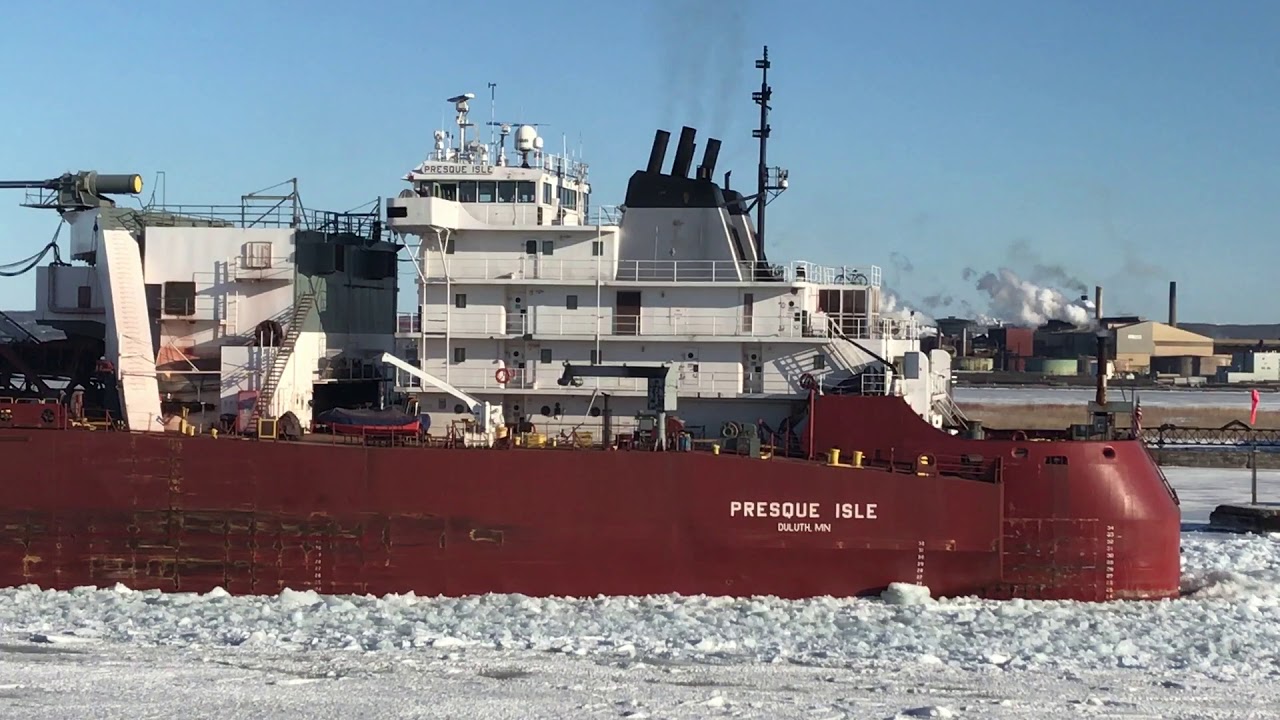 Tug and Barge Presque Isle in the Soo - YouTube