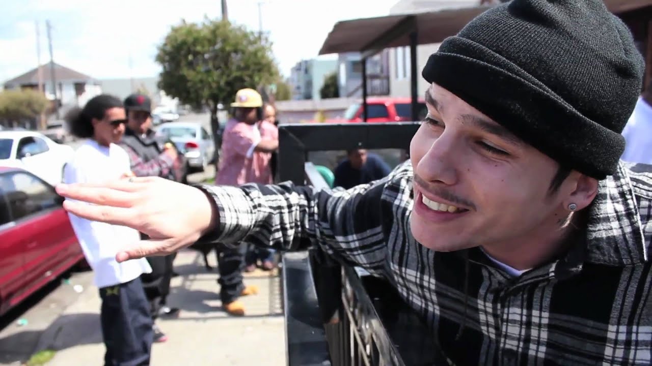 Ariana Harris Ft. Roach Gigz - City Slicka *Official Music Video* - YouTube