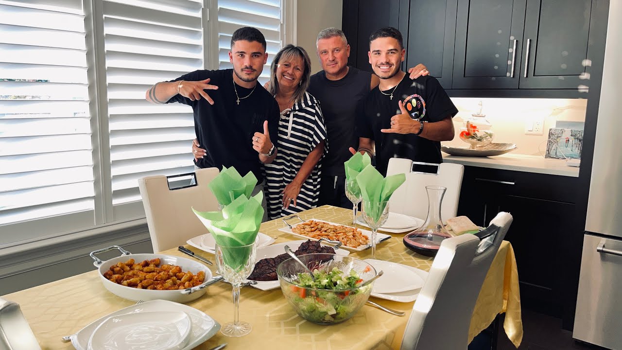 CE PARCHET LUAM PENTRU CASA IDO?? (IDO VLOG!!) - YouTube