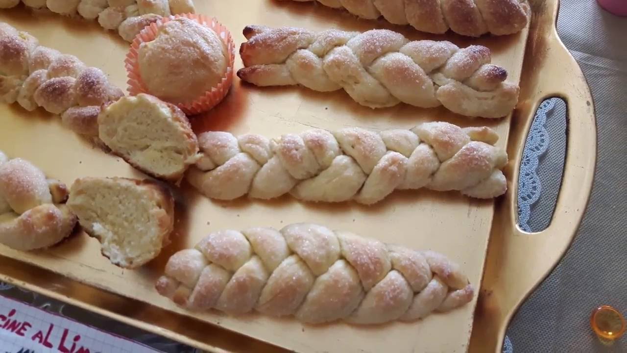 dolci treccine al limone e vaniglia ricetta di marìmarì in cucina - YouTube