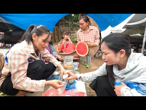 Selling the first goose eggs. A peaceful meal after the rain. Ly Vy Ca 
