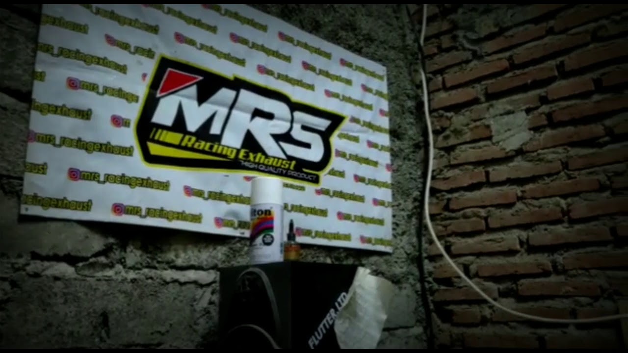 Garage MRS Racing Exhaust. - YouTube
