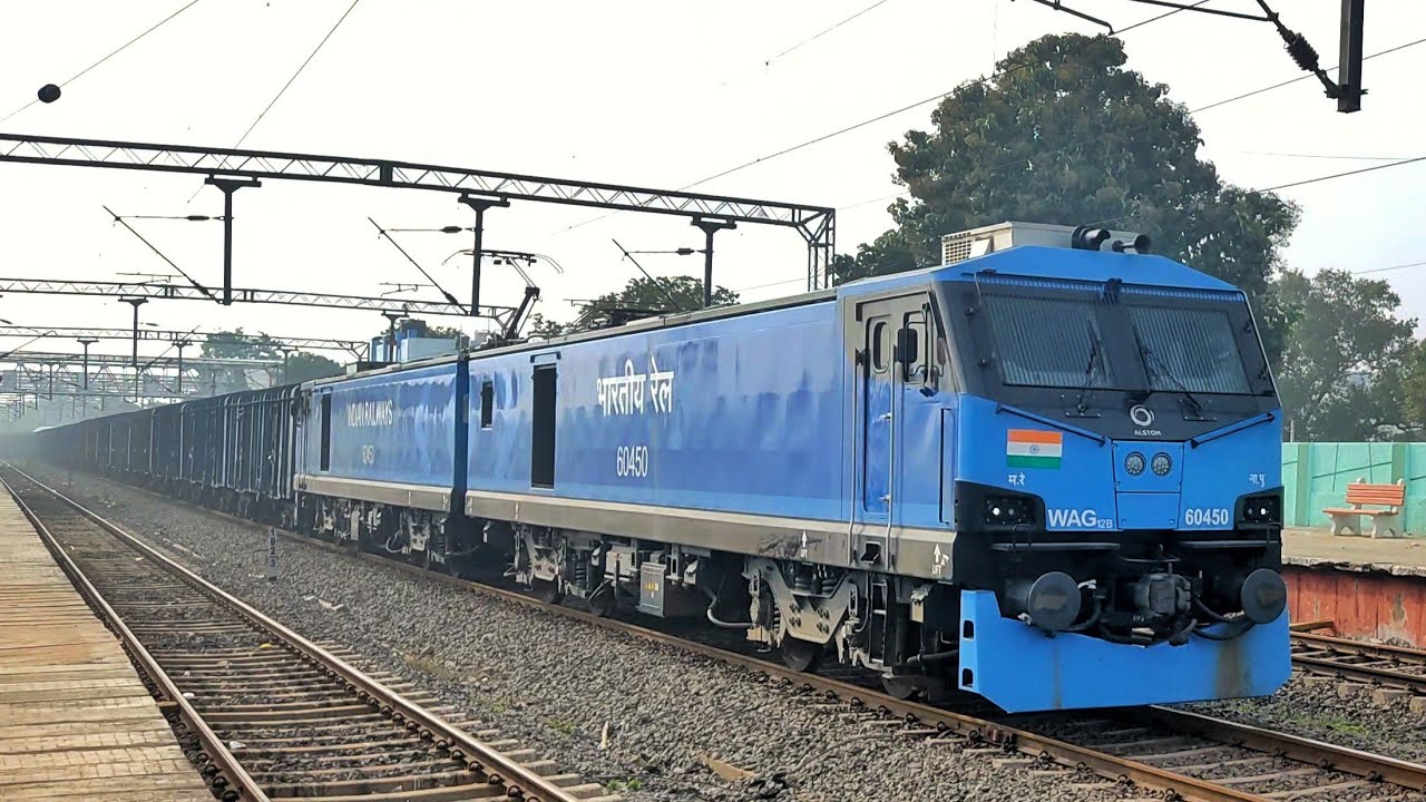 WAG12 12000 HIGH HORSE POWER ELECTRIC LOCOMOTIVE WITH BCNA WAGON ...