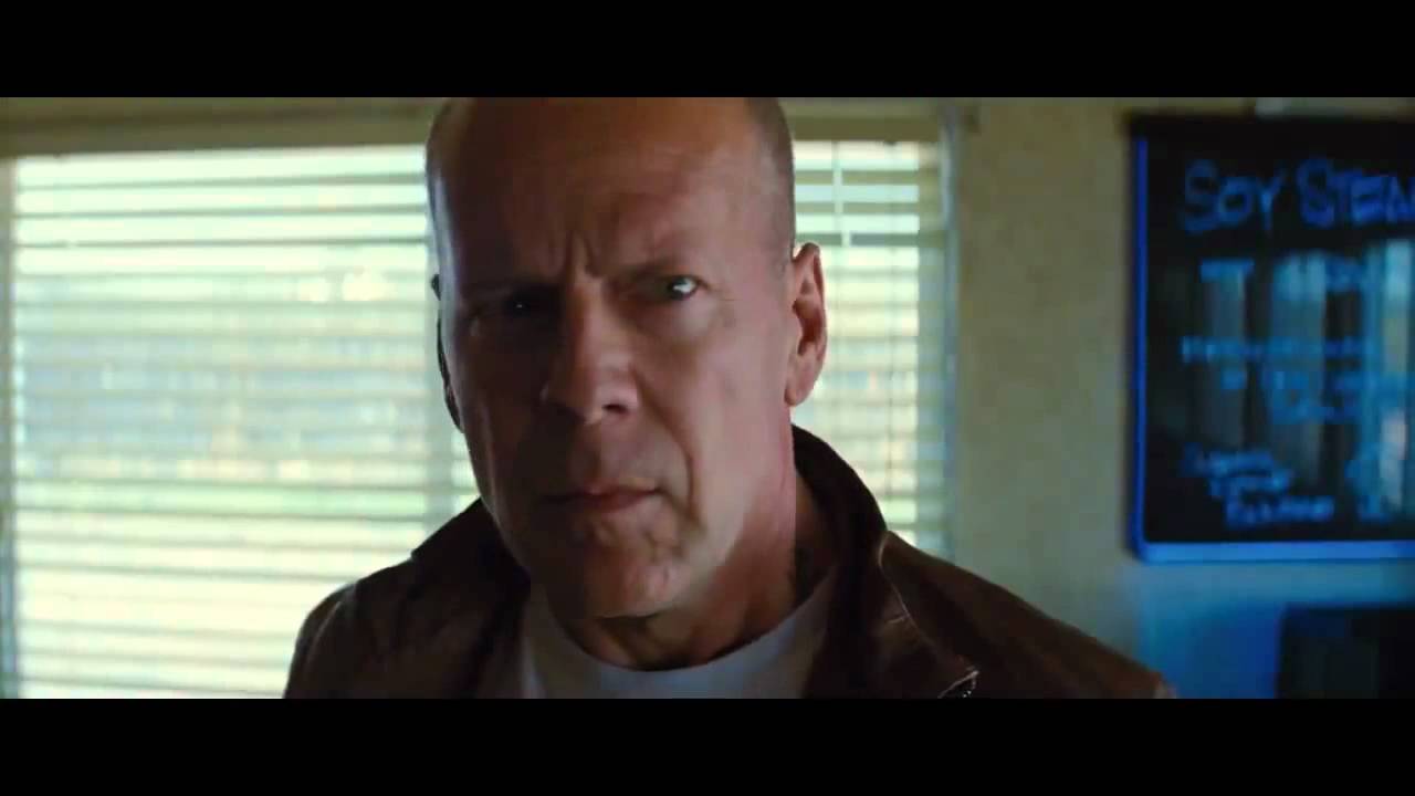 Looper - Official Trailer (HD).mp4 - YouTube