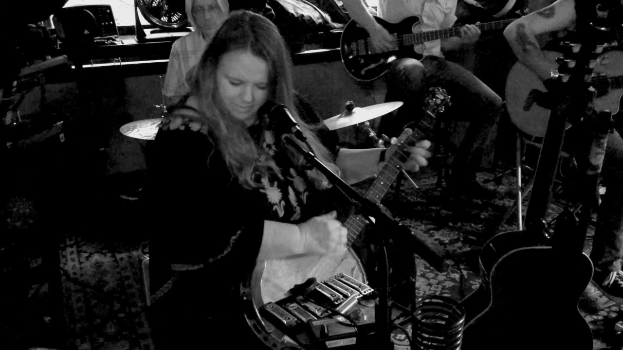 PAPERMILL SESSIONS: JENNY KERR BAND - YouTube