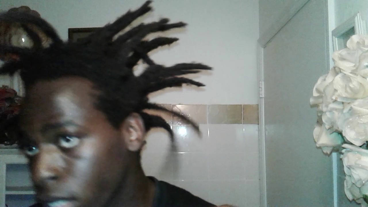 How I make my wicks stick up------- how to moisturize your locs - YouTube