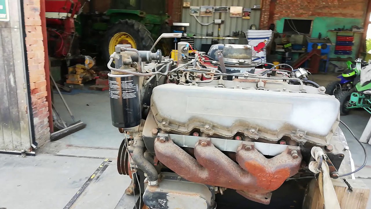 Caterpillar 3208 - YouTube