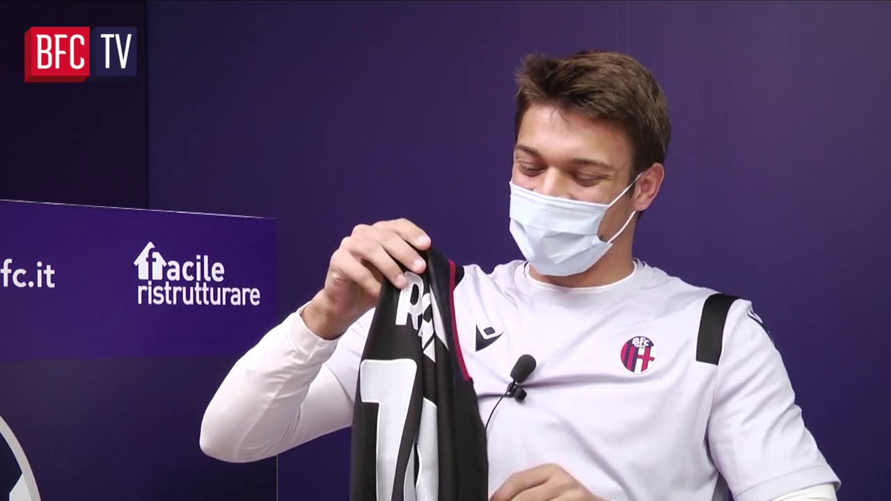 "Salotto Rossoblù": Simone Rabbi, attaccante della Primavera - YouTube