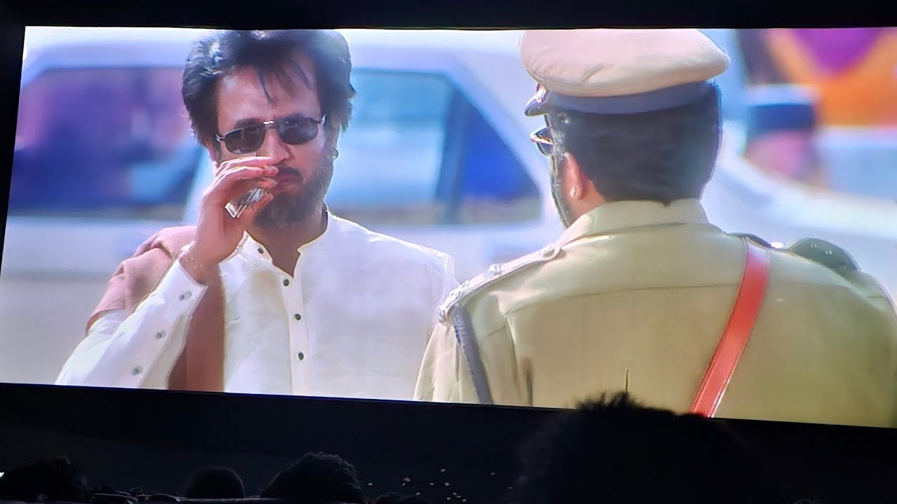 PADAYAPAA MOVIE FANS REASONSE IN THEATRE 💥🔥 | RAJINIKANTH - YouTube