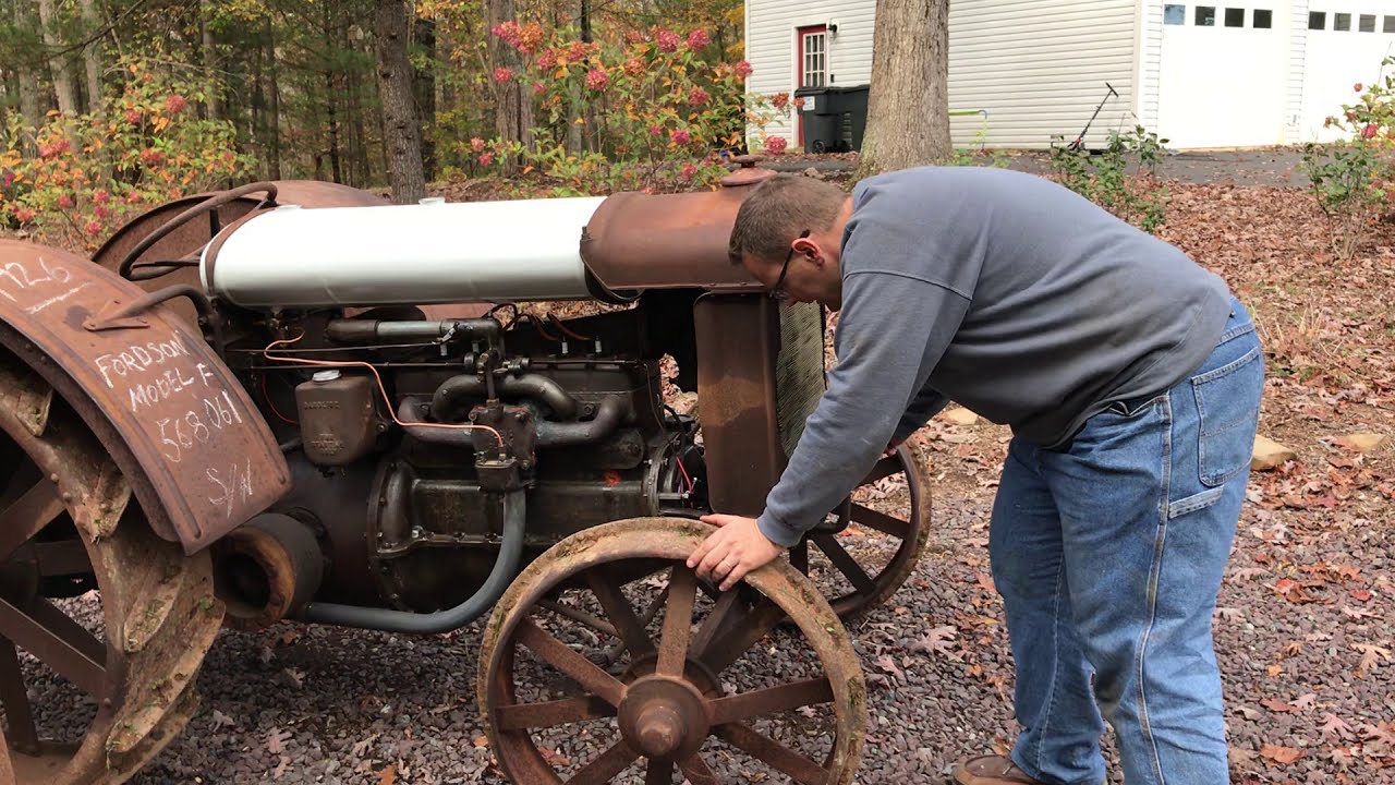 1926 Fordson Model F Starting & Operating - YouTube