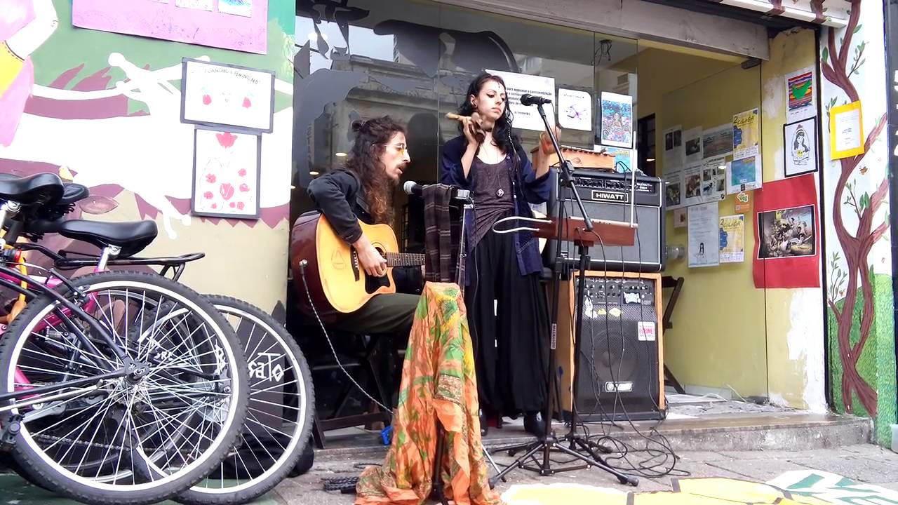 Eloise Lara e Lucas Lobo - Azul Anil - YouTube