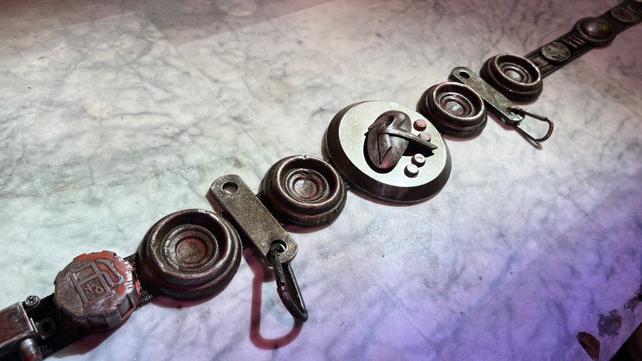 DIY Make A Robin Utility Belt Out of Junk In a half hour - YouTube