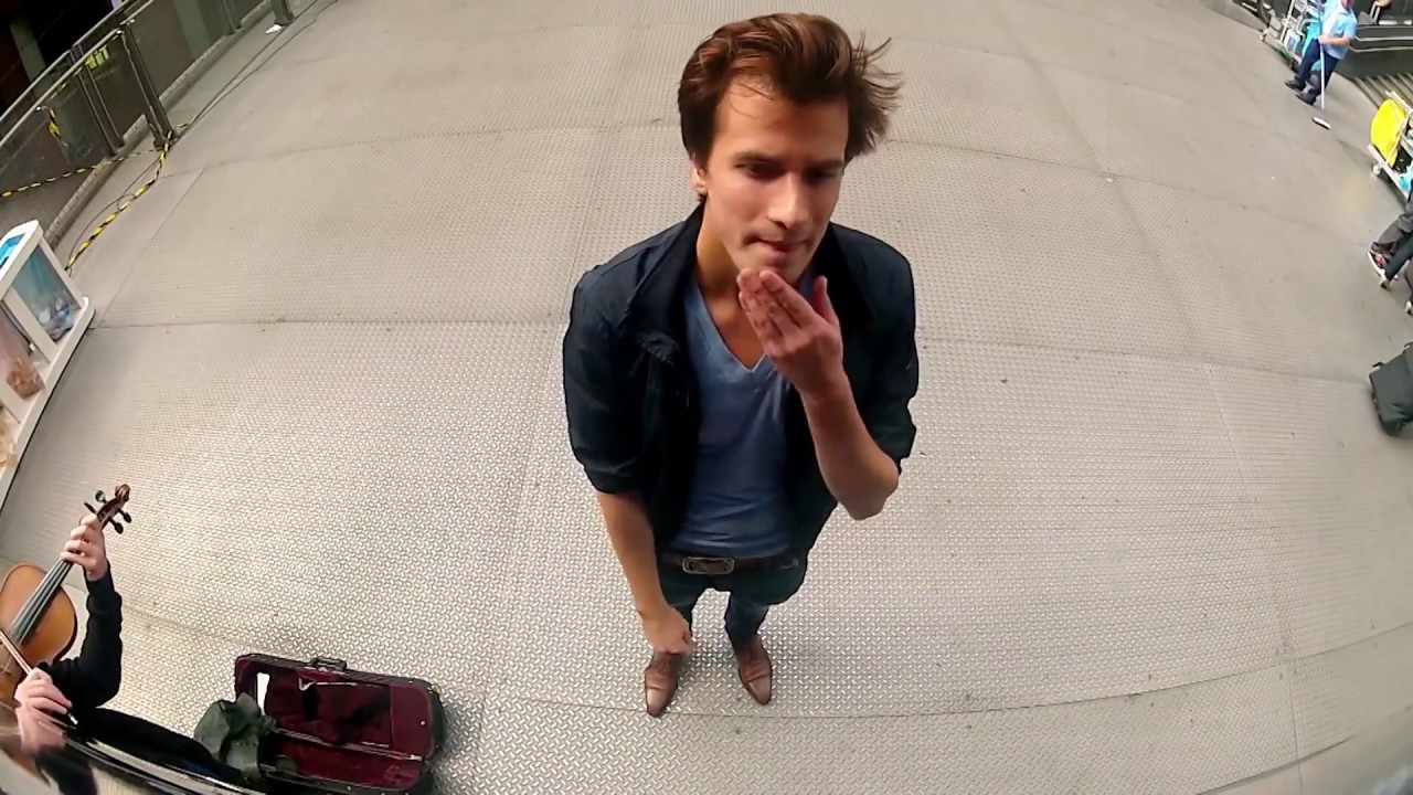 007 Coke Zero video - YouTube