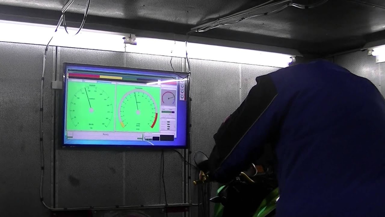 Z750 Hilltech - YouTube