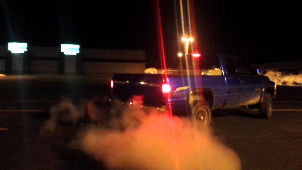 5.9 dodge ram burn out - YouTube