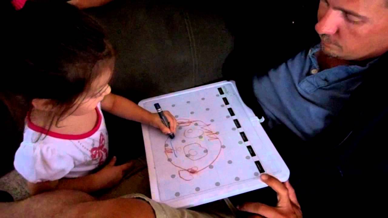 Laila drawing.MOV - YouTube