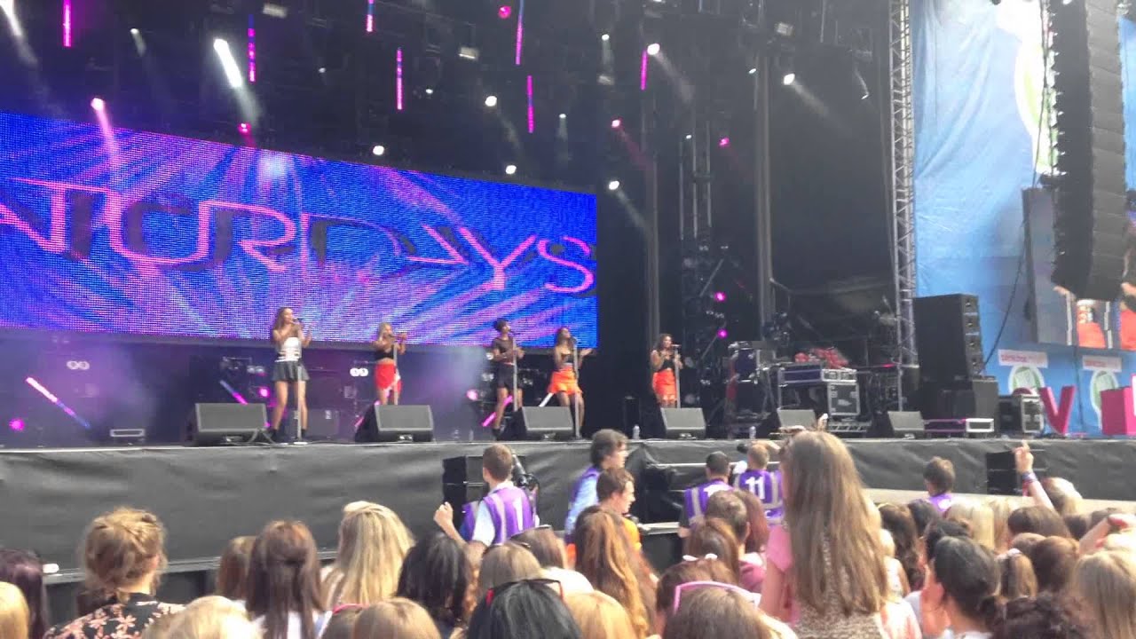 The Saturdays - Ego [North East Live 2014 - Sunderland] - YouTube