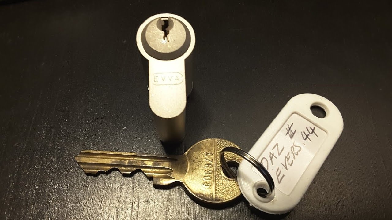 Daz Evers Challenge Lock #44 Picked and Gutted (sent to me by The One) [52] - YouTube