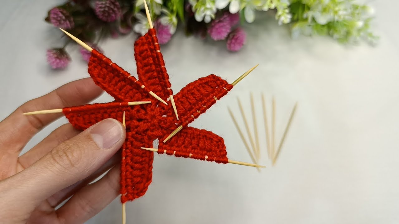 📌A wonderful crochet flower made with toothpicks 💯#crochet #knitting # ...