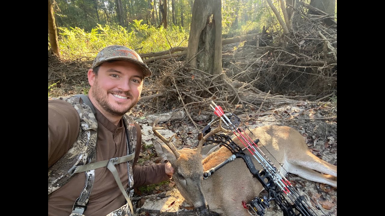 Bow Hunting Public Land in Alabama and NW Florida - 2022 Opening Week Buck down! - YouTube