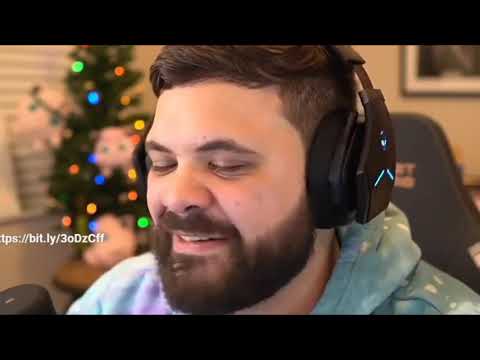 hungrybox gets 5000 dollars from the little pogchamp meme - YouTube