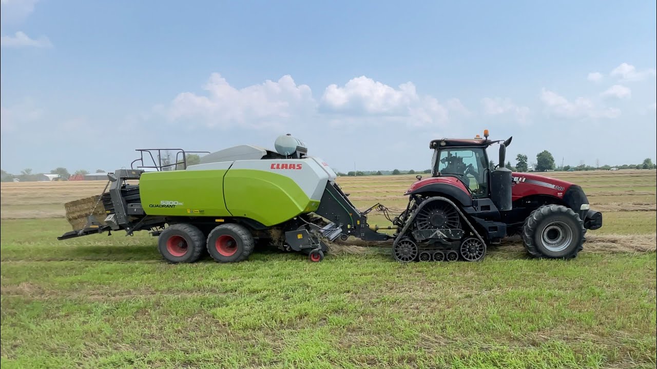 Claas Quadrant 5300RC Big Square Baler - YouTube