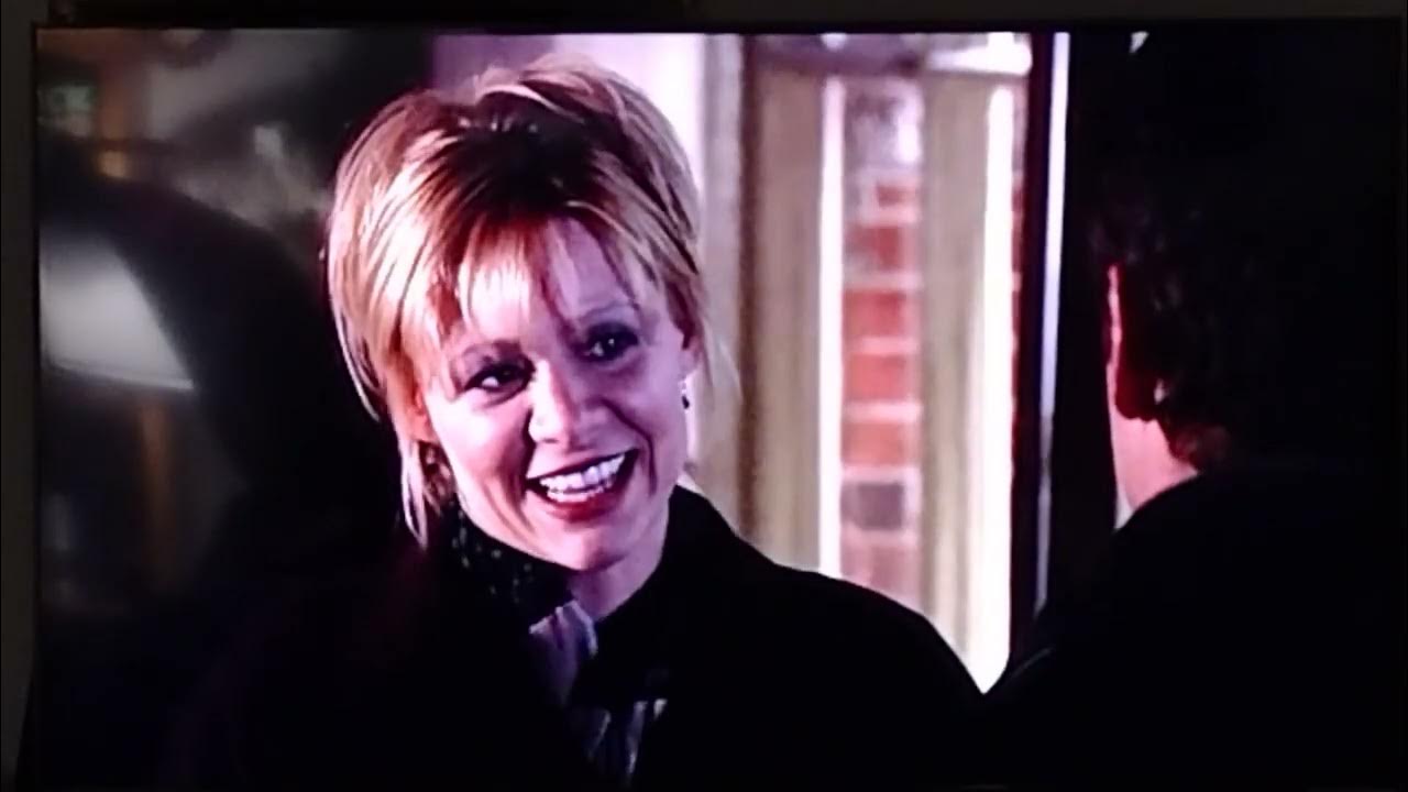 Sue Thomas FBEye: The Kiss (ending scene) - YouTube